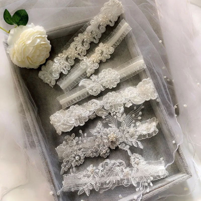 DHgate.com:Exquisite Rhinestone Bridal Garter Set: 2 Pcs Stretchy Lace ...