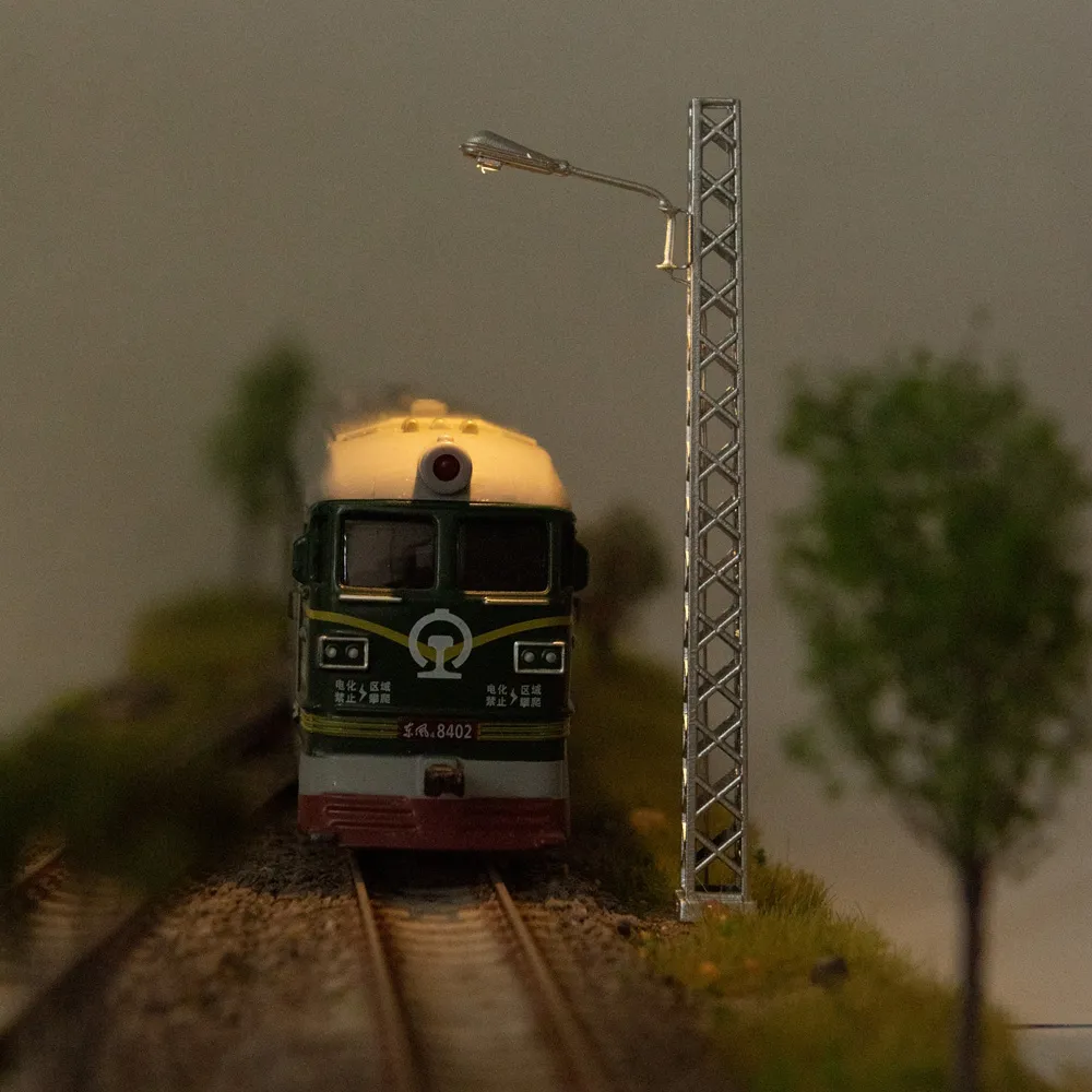 DHgate.com:5Pcs 1:87 Scale LED Street Lights Miniature Lighting Model ...