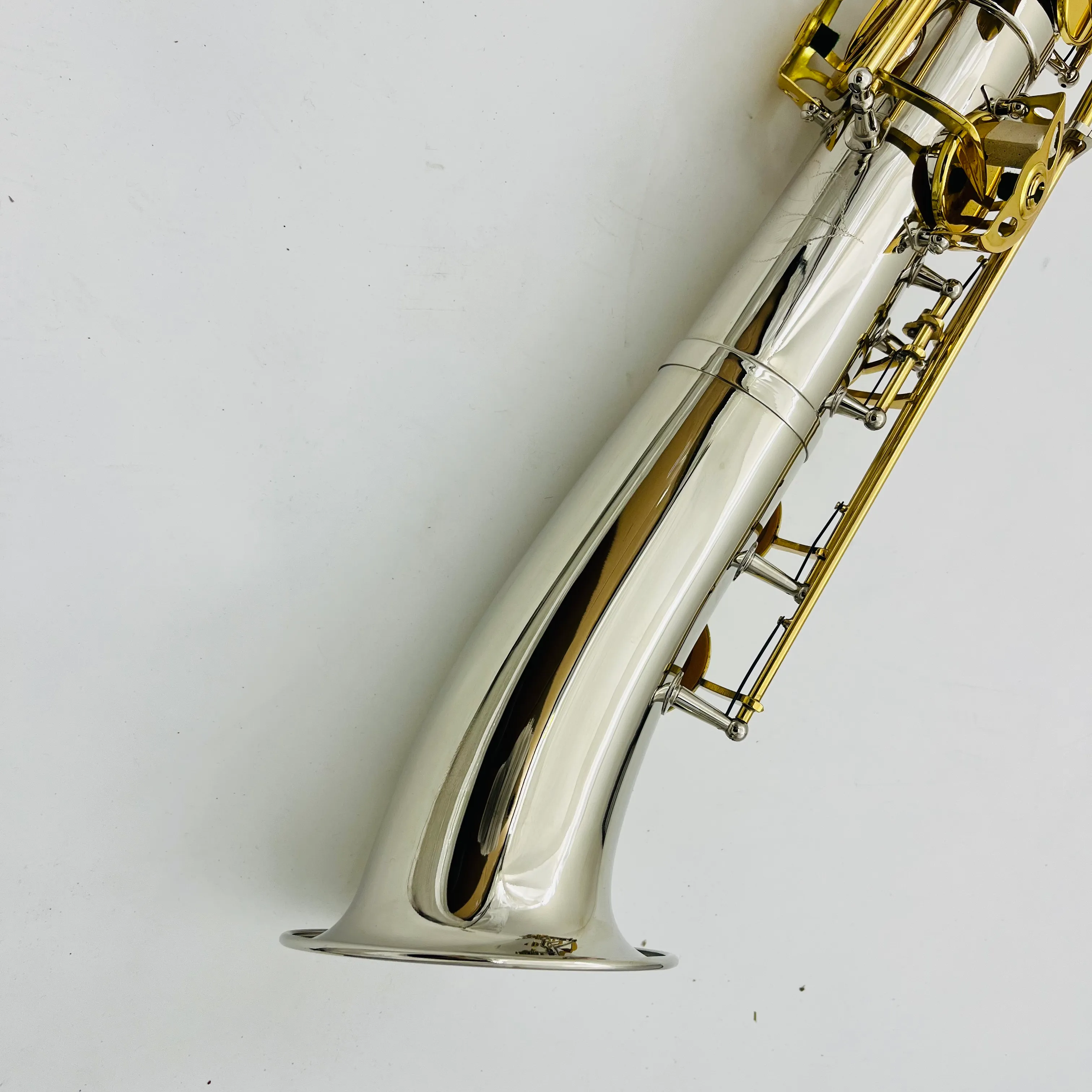 Professional Alto Saxophone Brass Body Gold Lacquer Eb Tone Falling ...