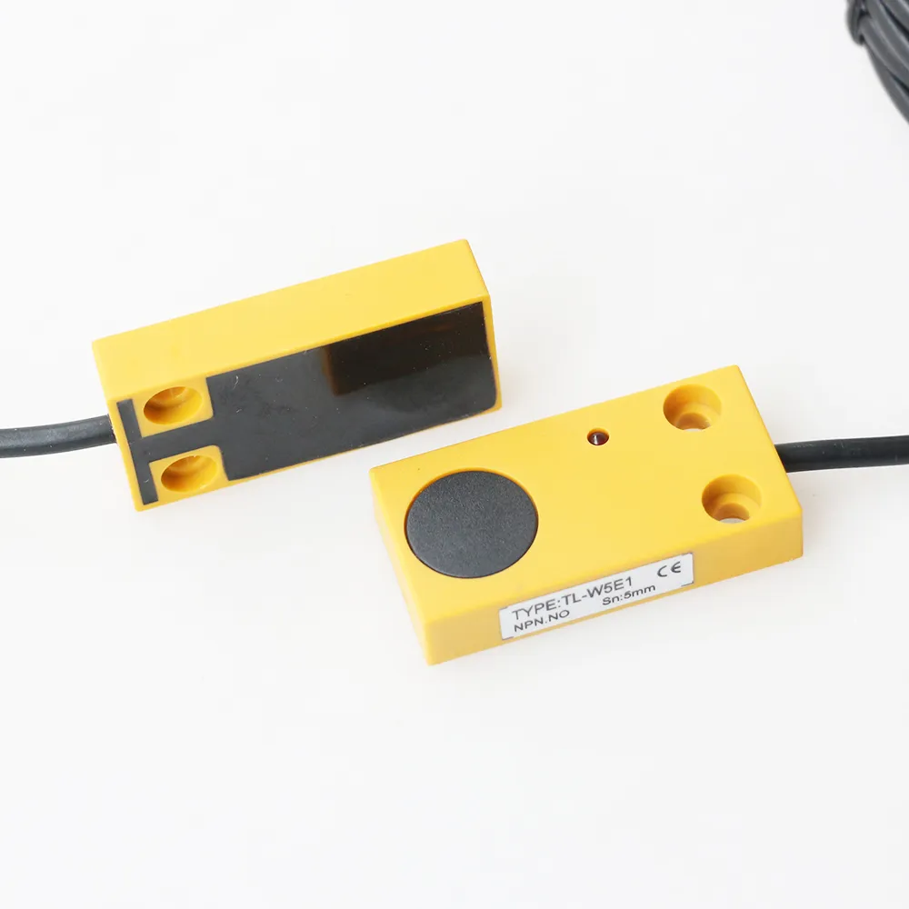 DHgate.com:Square Inductive Proximity Sensor: DC 12-24V, NPN/PNP NO/NC ...