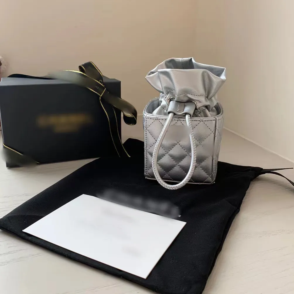 Mini Rhombic Chain Crossbody: Chic Small Square Handbag - Shop Now ...