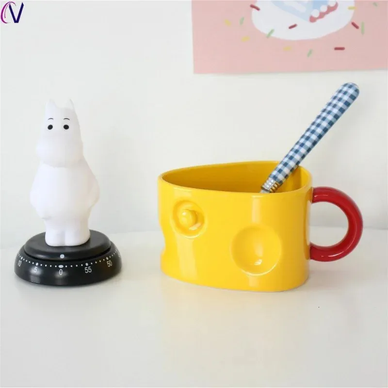Creative Cartoon Cheese Shape Ceramic Mug with Lid, Trend Home ...