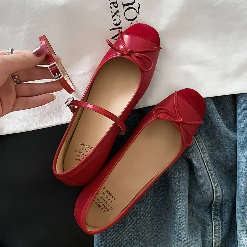 Women's Flat Mary Jane Ballet Shoes - Red Bow Accent & Silver Finish ...