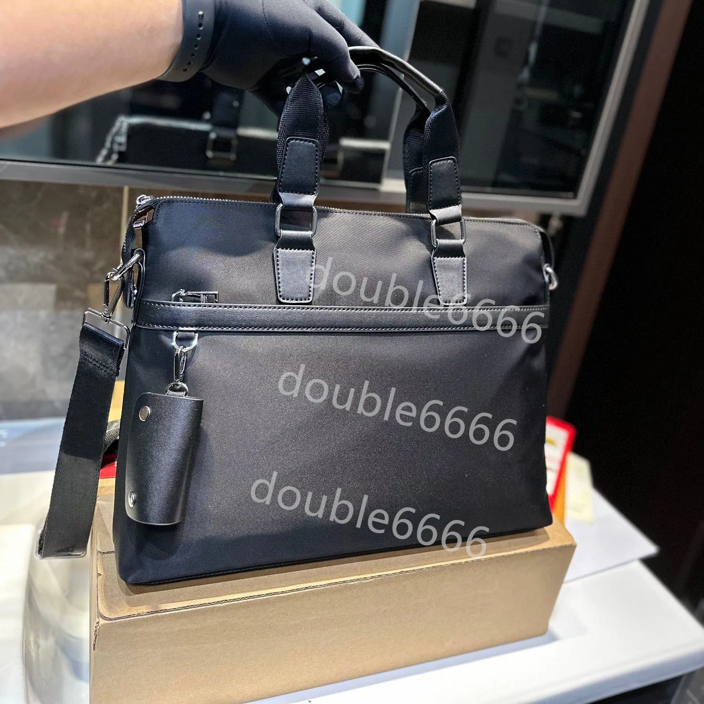 Designer Men's Crossbody Laptop Bag: Leather Business Briefcase ...