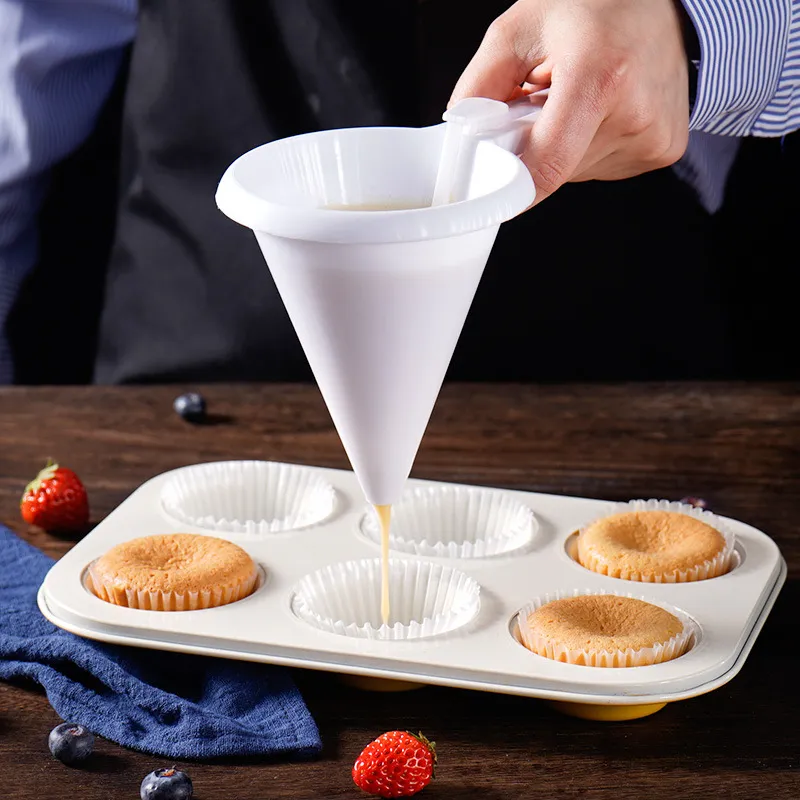 Best Flour for Puff Pastry: Handheld Batter Funnel for Pancakes ...