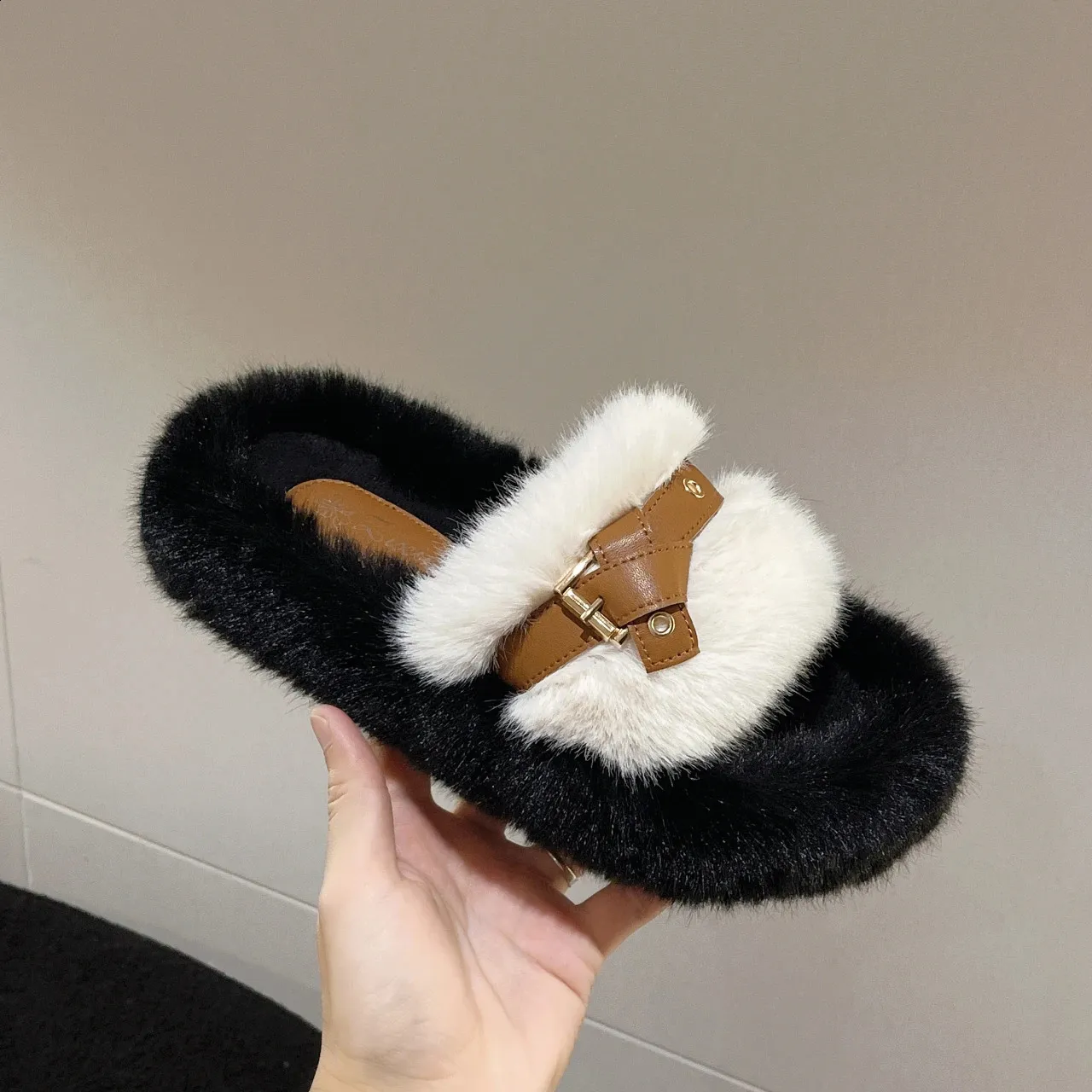 Warm & Cozy: Open Toe Fur Slipper Slides - Premium Comfort for Winter ...