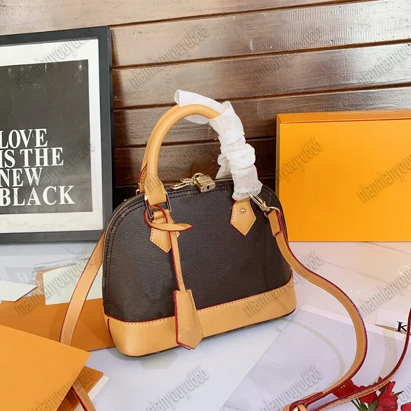 Women's Designer Shell Bag: Luxury Leather Shoulder Handbag and ...