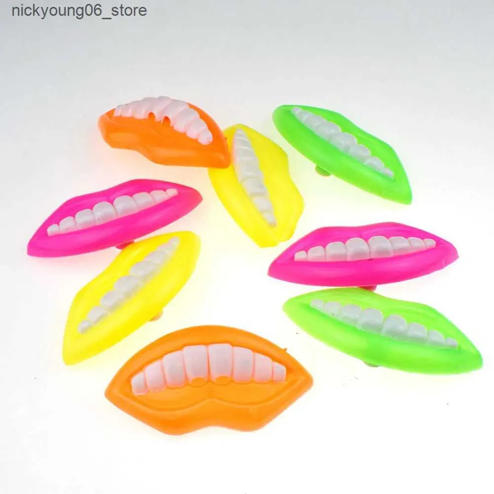 DHgate.com:10 Pack Funny Whistling Lips Toys - Novelty Prank Hammering ...