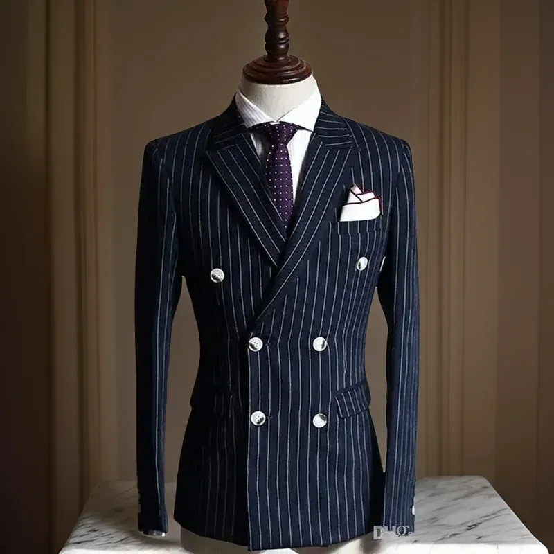 Mejor Precio En A Granel Costume De Revers Bleu Marine À Deux Poitrines ...