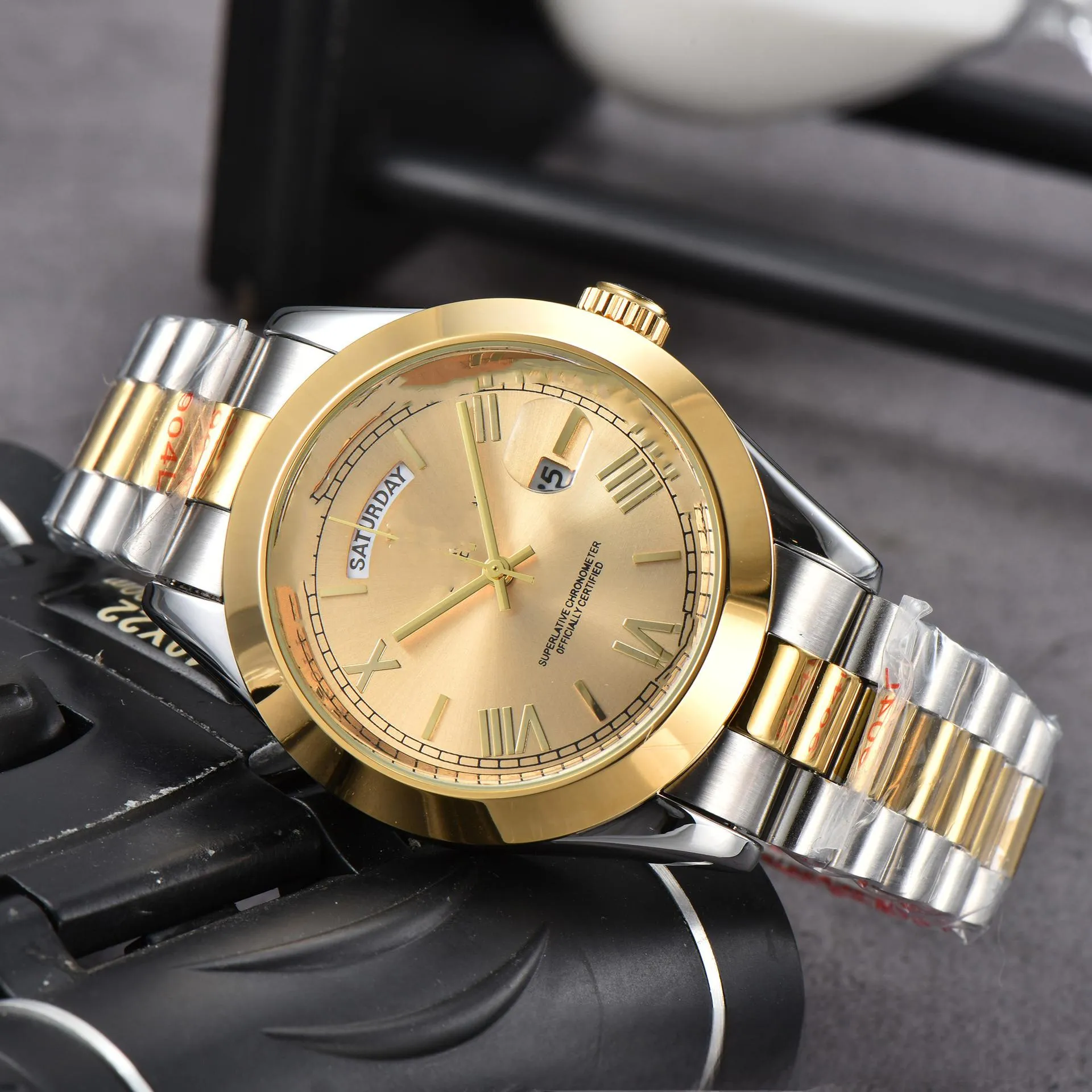 Global Markets: Luxury Dual Date Display Gold Watches For Men With ...