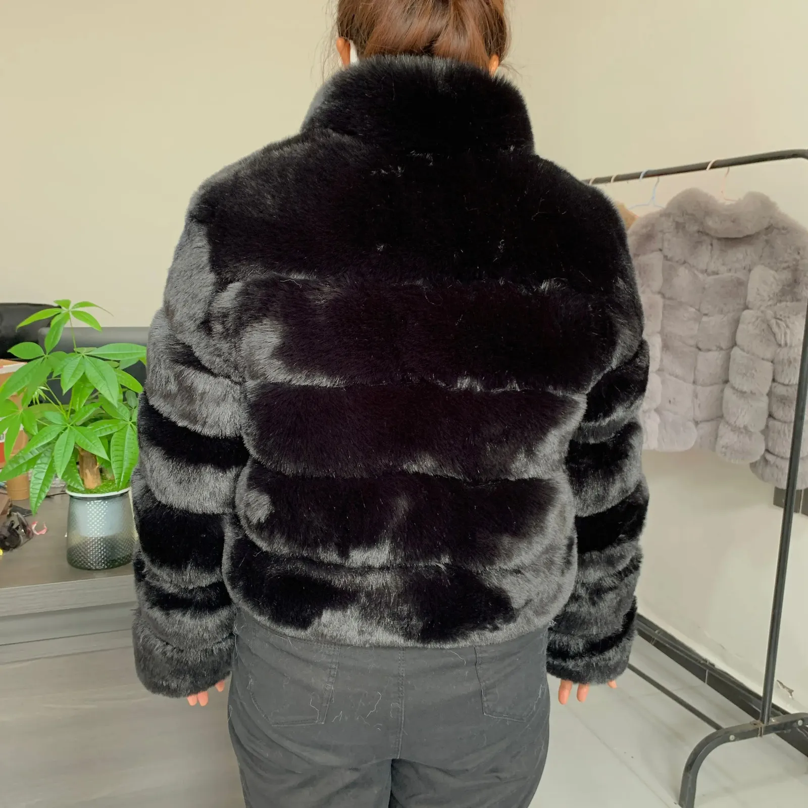 Women's Faux Fur Stand Collar Jacket - Warm Winter Coat with High ...