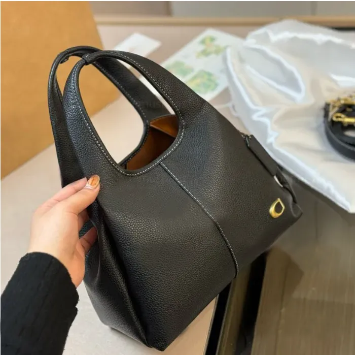 Designer Lana Leather Bucket Bag Large Capacity Shoulder Crossbody ...