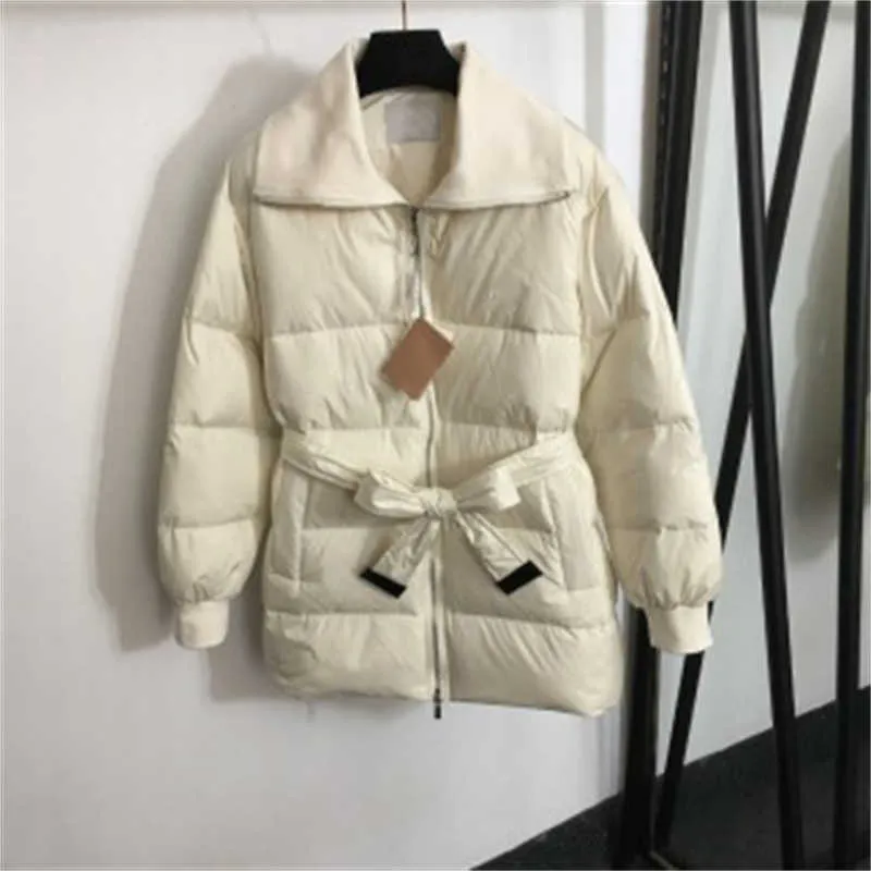 New Women's Winter Puffer Belted Puffer Jacket With Offset Thread ...