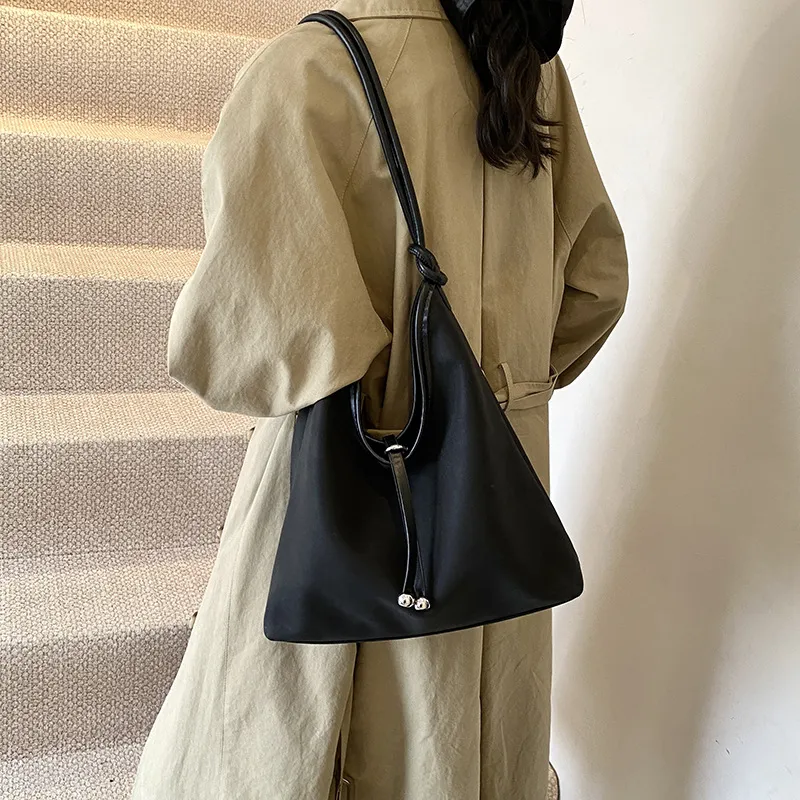 DHXJ Large Capacity Armpit Tote Bag for Women, New Trend Fashion Niche ...