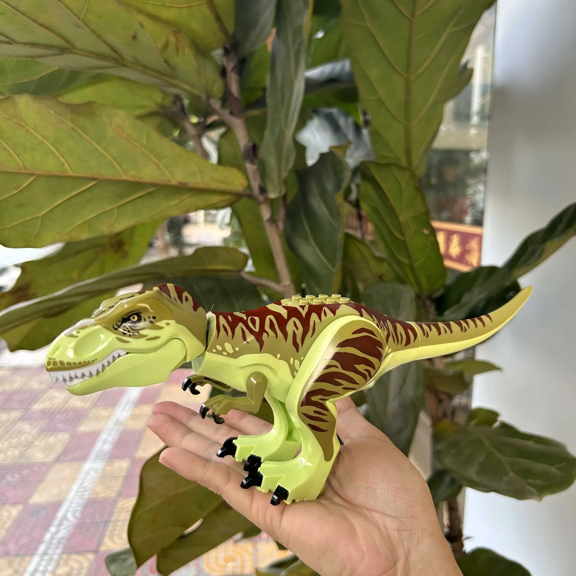 Green Fluorescent Tyrannosaurus Rex, Southern Giant Beast, Dragon ...
