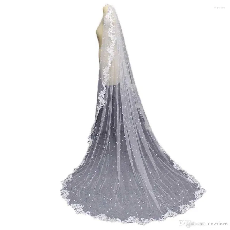 DHgate.com:Lace Edge Appliqued Bridal Veils Wraps with Combs, Super ...