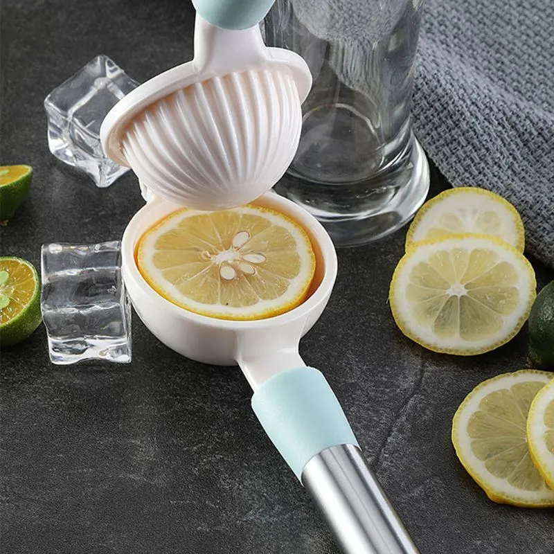 Mini Citrus Juicer - Handheld Lemon Squeezer, Portable Orange Press ...