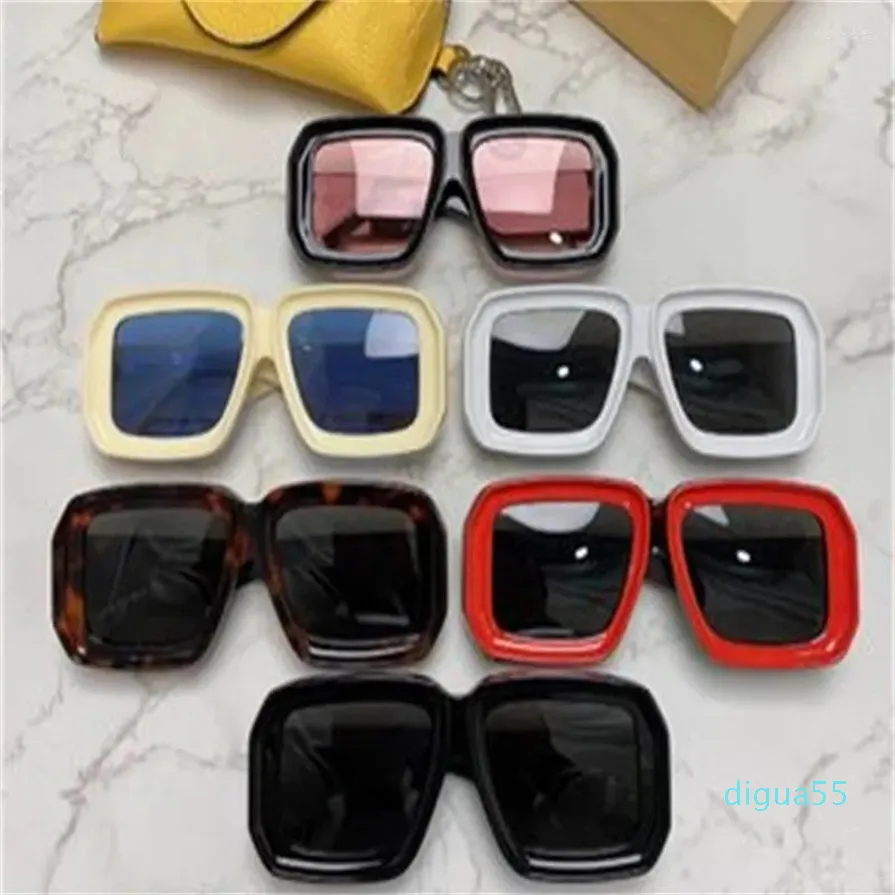DHgate.com:Designer Oversized Square Sunglasses - Thick Frame Shades ...