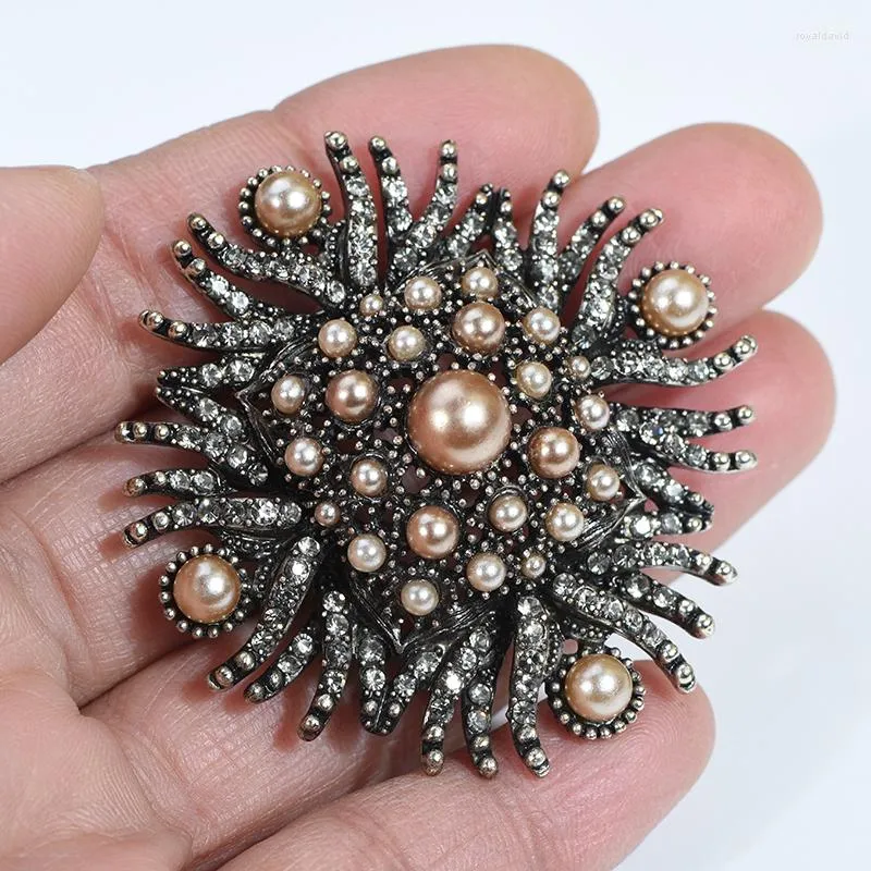 Exquisite Vintage Rhinestone Pearl Brooch Pin for Women's Wedding ...