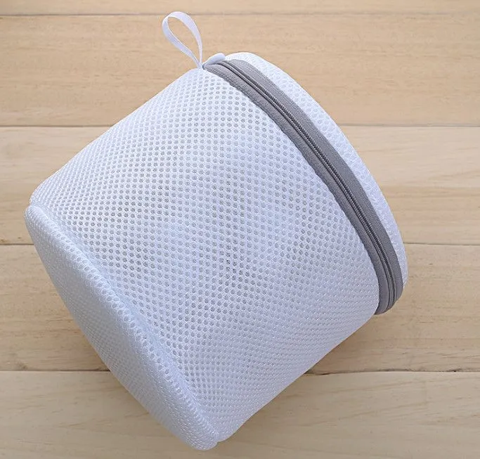 Product Type: Thick Fine Mesh Laundry Bags for Delicates - Quantity ...