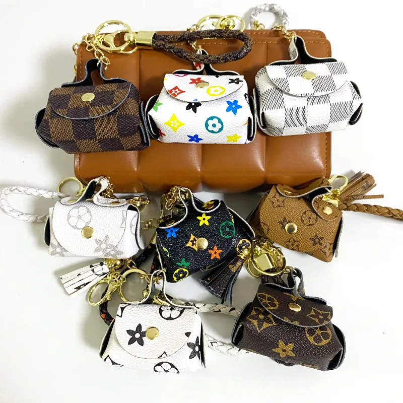 DHgate.com:2024Genuine Leather Mini Wallet Keychain Ornament ...