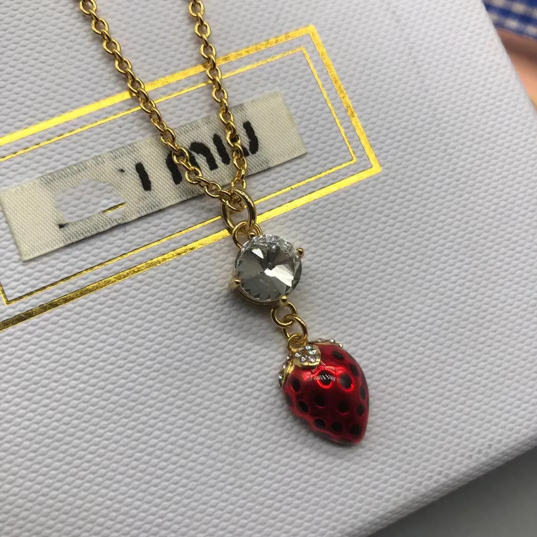 M Iu Pendant Necklace: Personality Niche Temperament Dripping ...