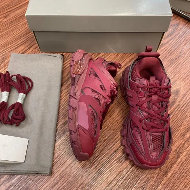 Designer Track Grey Casual Sneakers Platform Sneakers Vintage Triple ...