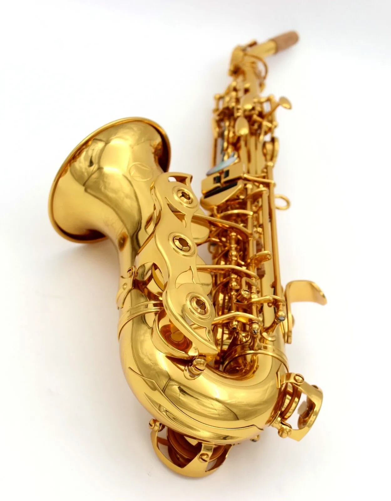 DHgate.com:Gold Lacquer Curved Soprano Saxophone with Engraving, German ...