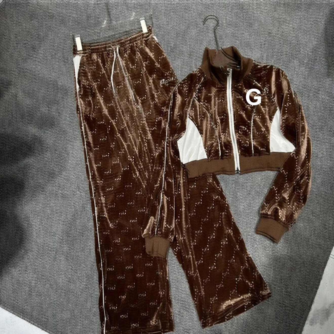 Designer Womens Two Piece Casual Suit Set With G Letter Rare Rabbit ...