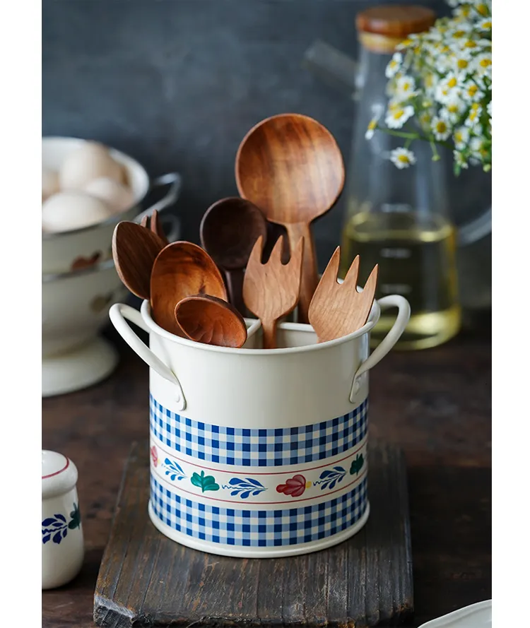 Vintage Kitchen Ceramic Kitchen Utensil Holder Set With 11 Stylish ...
