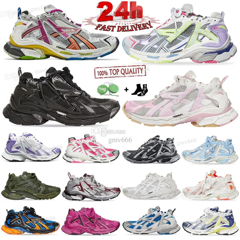 DHgate.com:Paris Designer Runner Shoes for Men and Women - Black, White ...