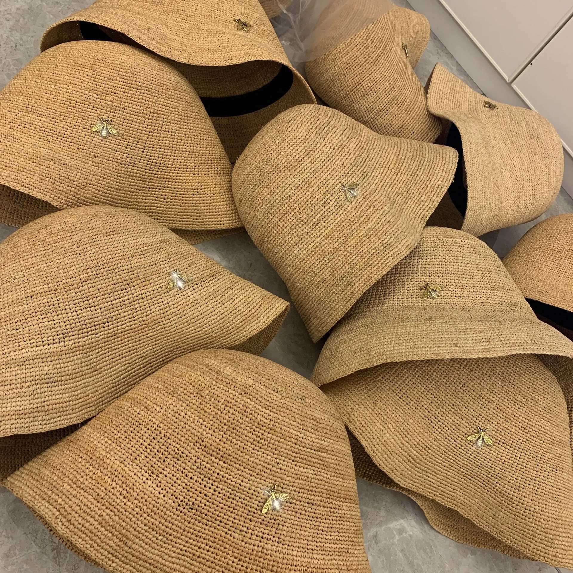 Big Brim Summer Hat: Hand Woven Straw Bucket Hats for Women & Men ...