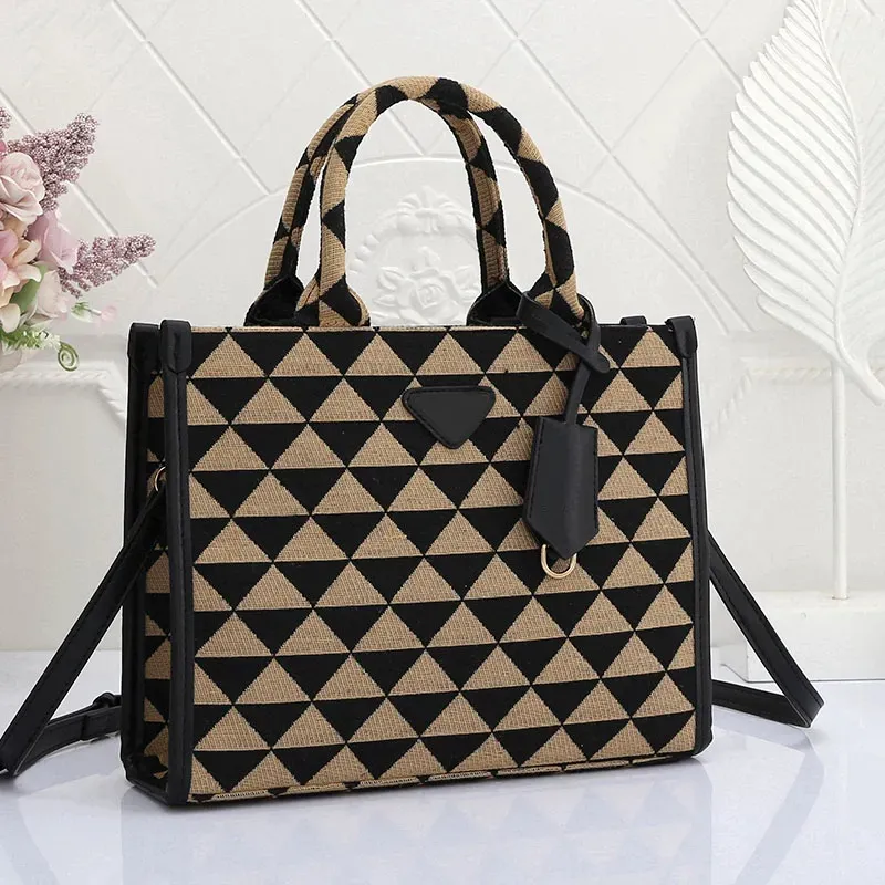 Designer Tote Bag Triangle Symbole Jacquard Fabric Handbags Large On ...