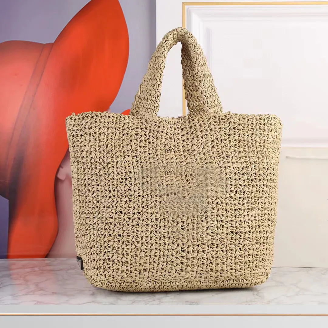 Designer Straw Bags: Runway Inspired Straw Handbag For Women Simple ...