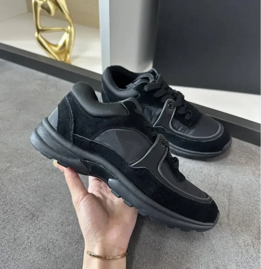 Bulk Reflective Designer Black Leather Sneakers For Men Calfskin Suede ...