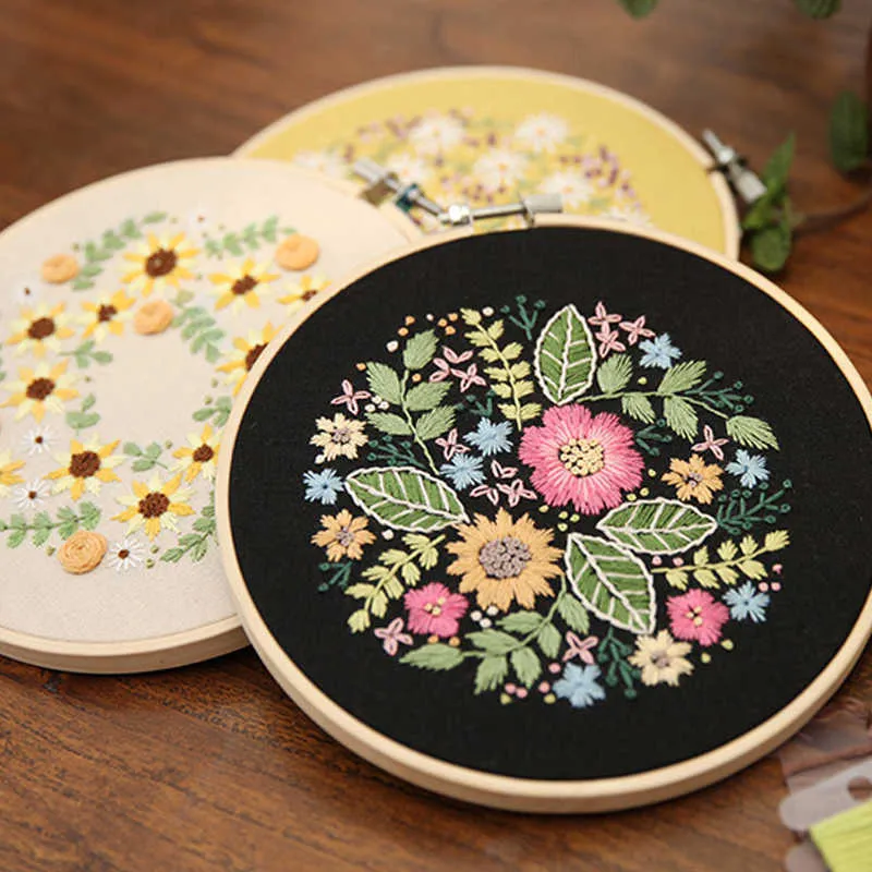 Beginners Flower Printed Embroidery Starter Set Chinese Style Handmade ...