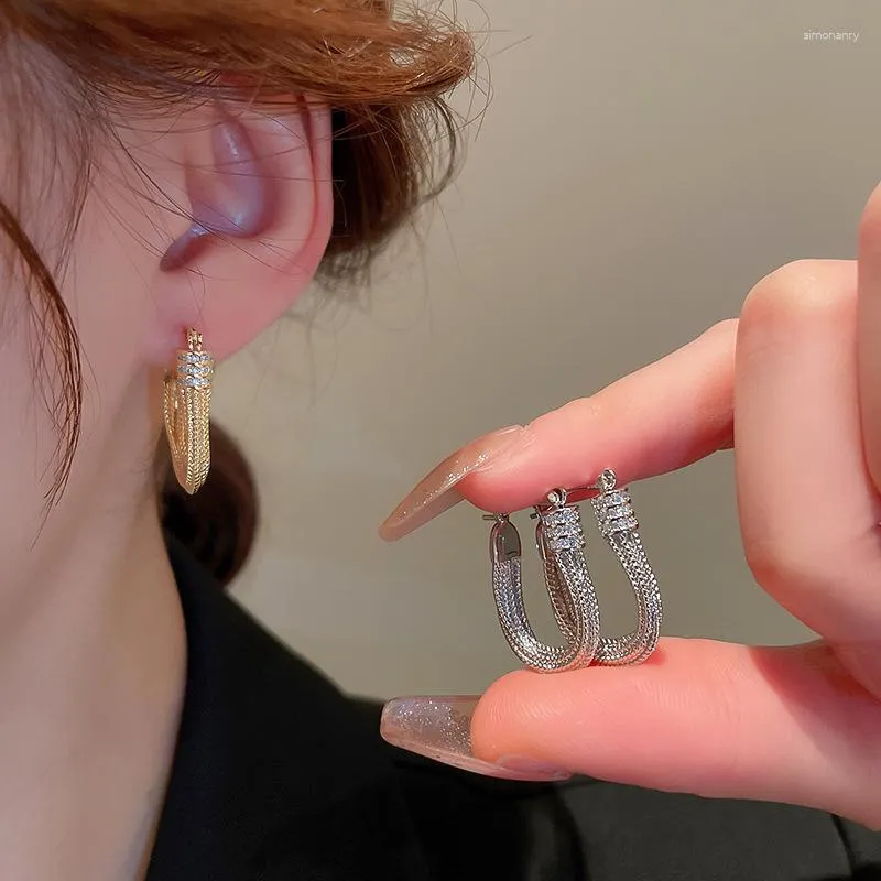 DHgate.com:Alluring Geometric Gold & Silver Cubic Zirconia U-Shaped ...