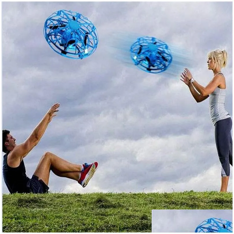 DHgate.com:Remote Controlled Flying Cat Toy: Mini Helicopter RC UFO for ...