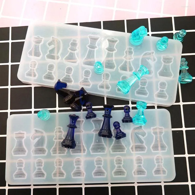 Silicone Chess Baking Mold - International Chess Piece Cake Mould ...