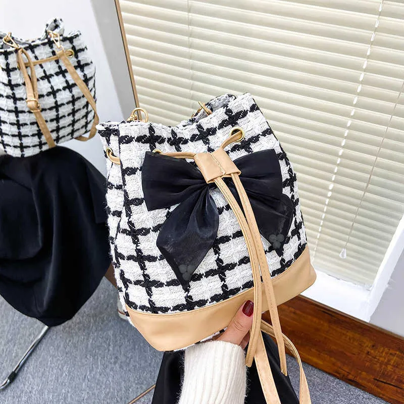 Stylish One Shoulder Bag With Ladies Drawstring Bag, Checkered Bucket ...
