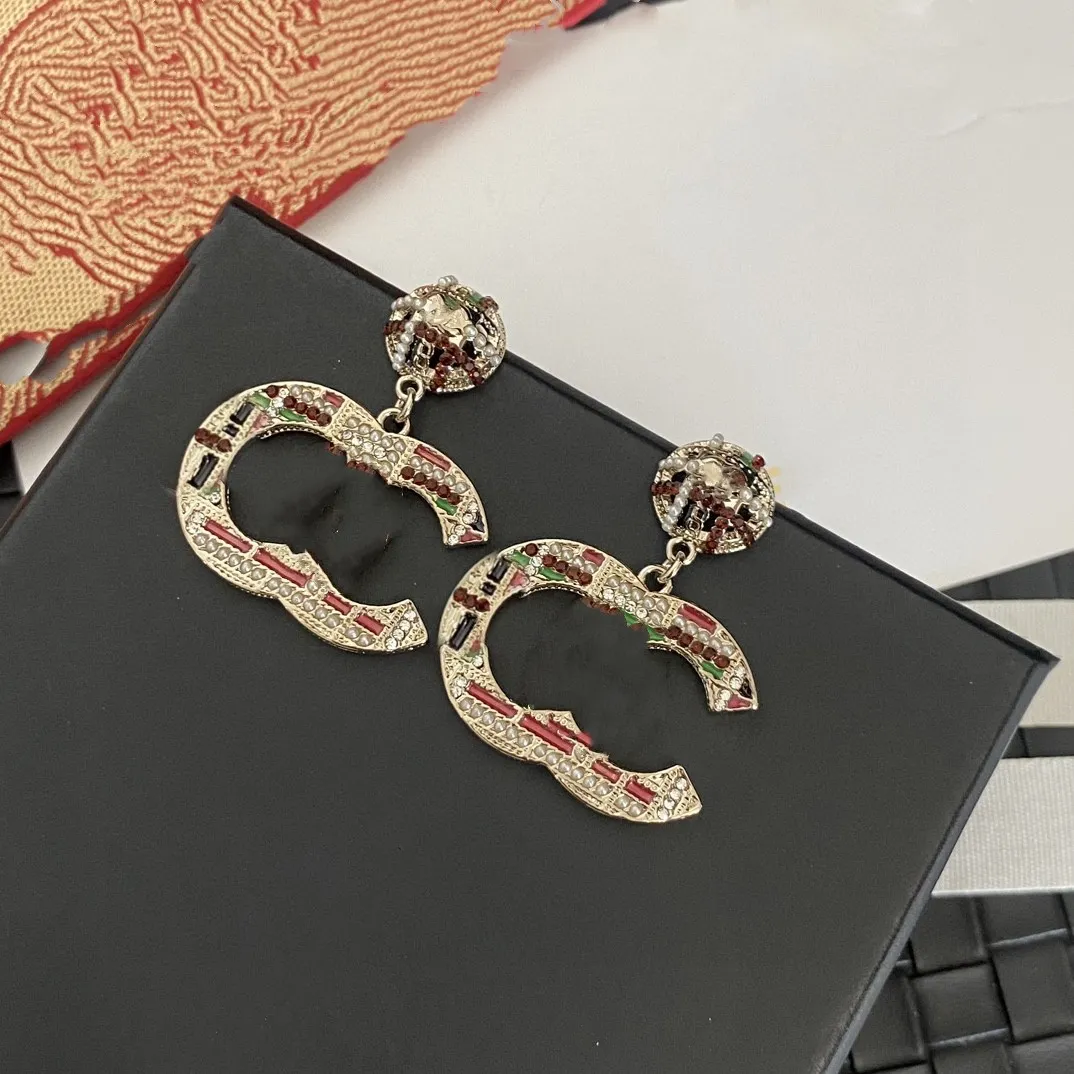 Various Models Simple High Quality Luxury Desinger Letter Ccity Stud ...