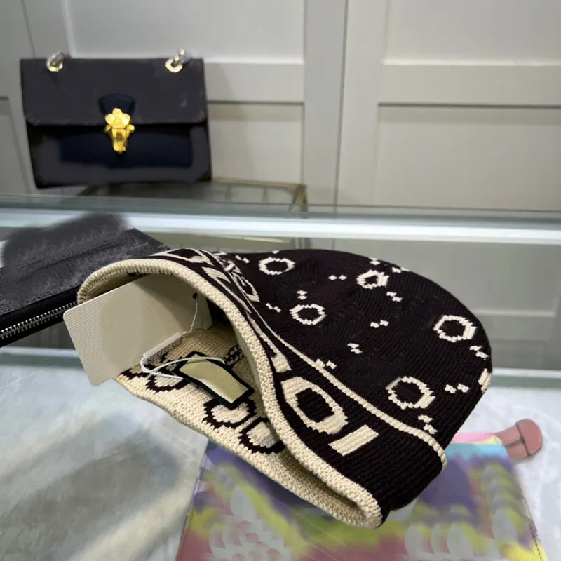 DHgate.com:Designer Skull Caps Men Women Luxurys Designers Knitted Hats ...