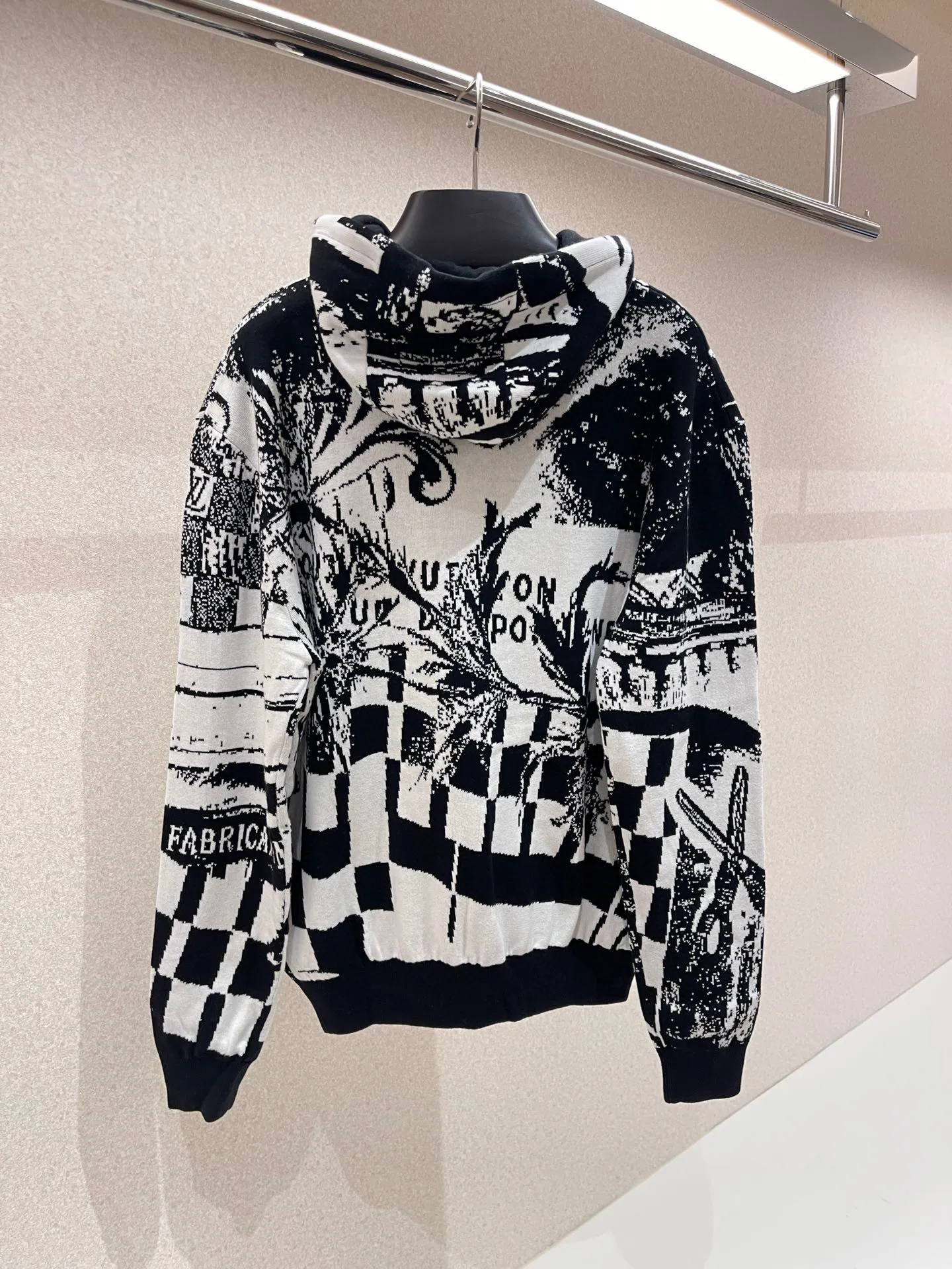 21FW Italy Paris Letter Graffiti Hoodie Sweater For Couples Casual Streetwear Sweatshirt For Men ...
