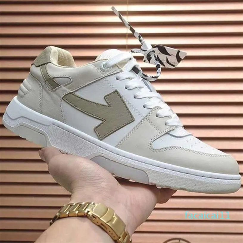 Casual Green Arrow Shoes for Men and Women: Mountaineering, Walking ...