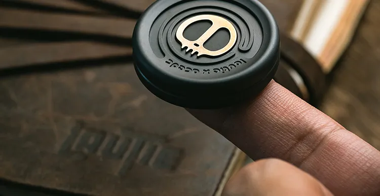 Devil Milk Hand Cap Magnetic Haptic Coin Fidget Spinner ACEdc Metal Toy ...