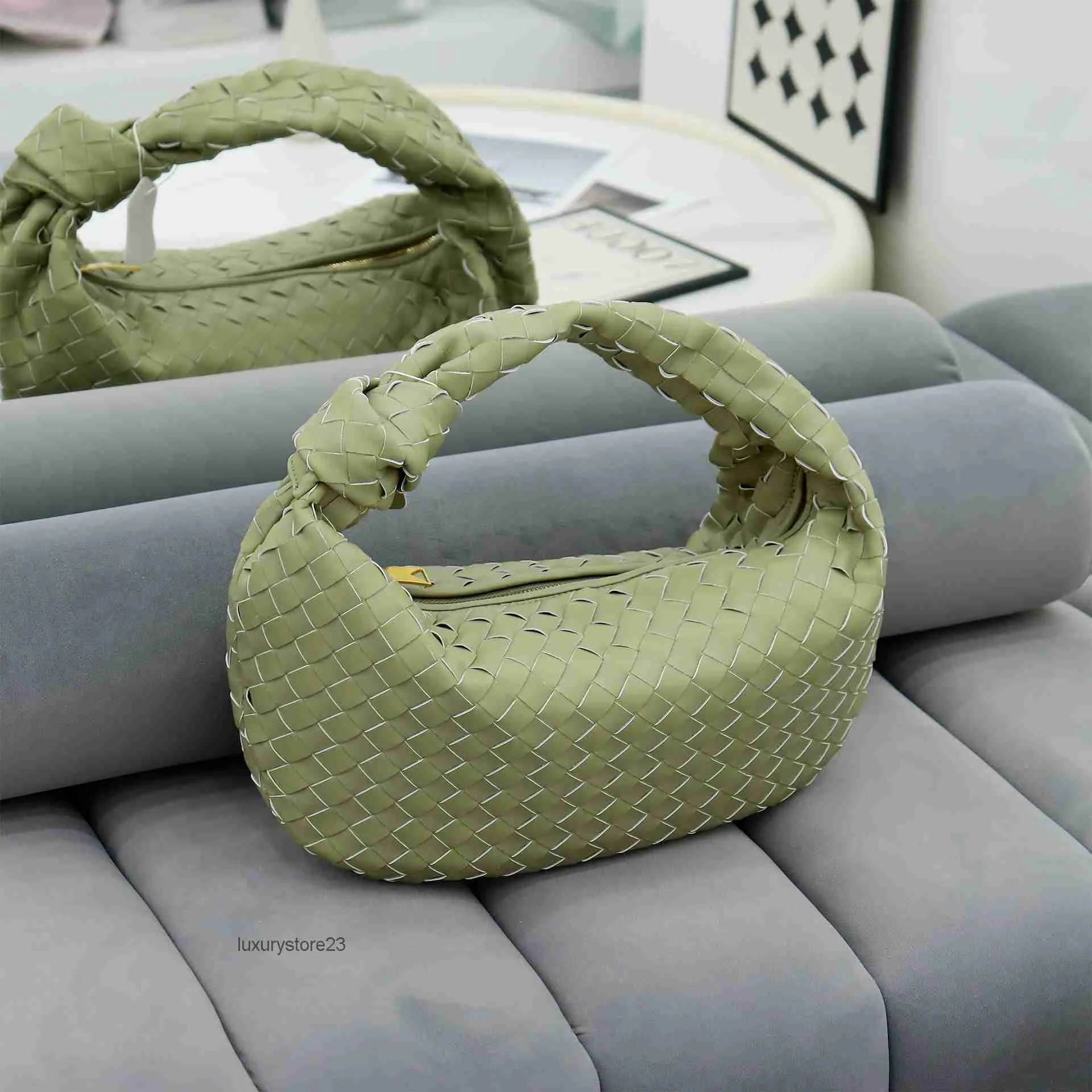 DHgate.com:Stylish Designer Teen Jodie Bag Large Woven Venata Shoulder ...