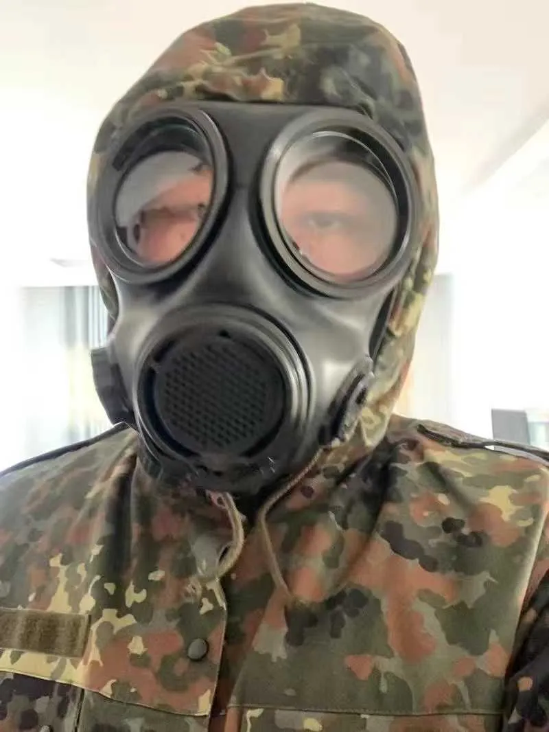 FMJ08 Gas Mask Respirator - Anti-Chemical, Nuclear, CS Gas Protection ...