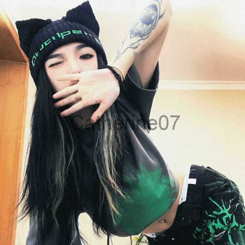 DHgate.com:Knitted Pig Ears Winter Beanie Hat for Men and Women, Black ...
