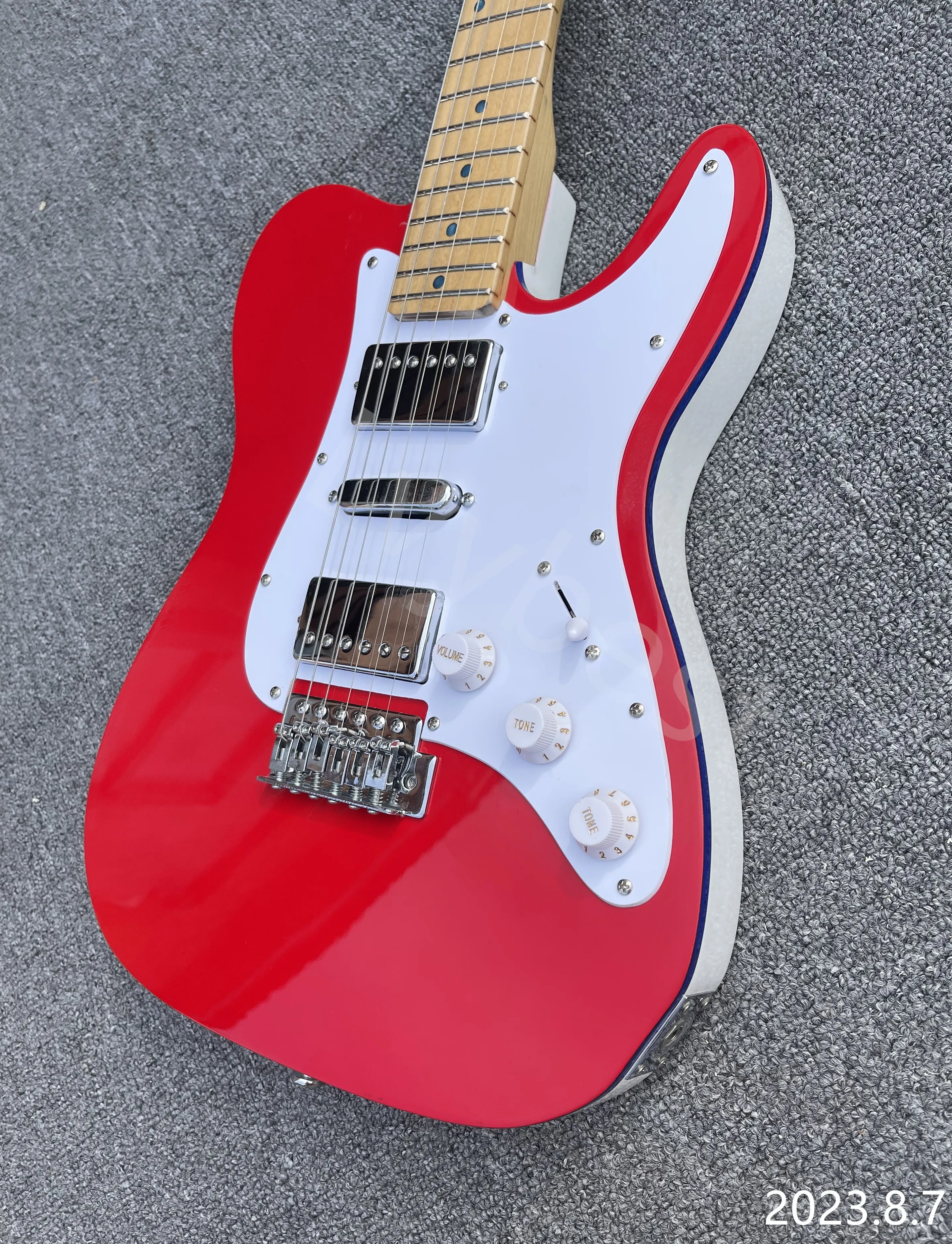 Red Top White Back Electric Guitar With Single Blue Binding Red Top White Back Electric Guitar With Single Blue Binding