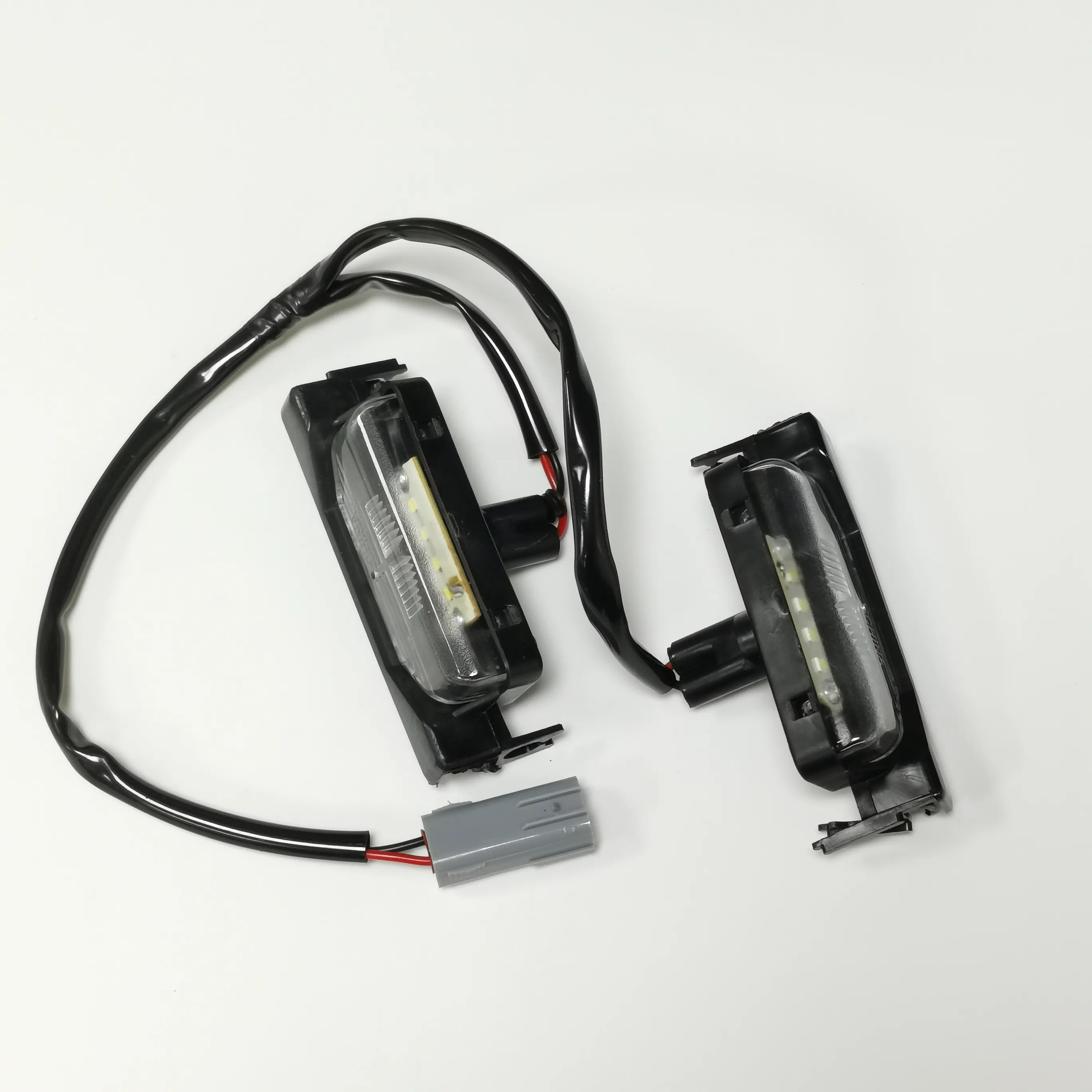 Rear License Plate Light Lamp For Mazda 6 2007 2011 GS1D 51 270D With ...